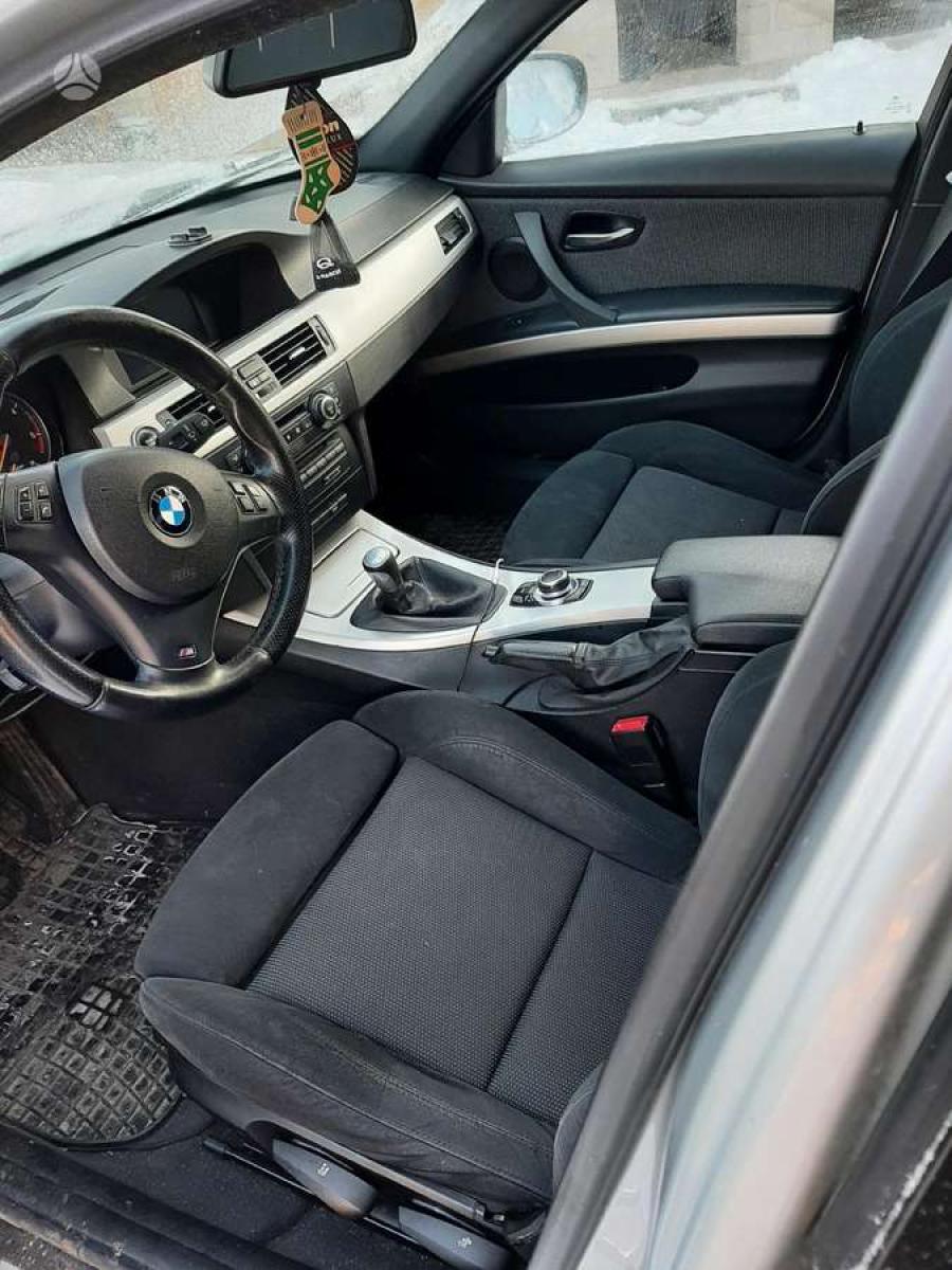 Pelēks BMW 320 2009 Prienai, ar dzinēja tilpumu 2.00 L un nobraukumu 316 tūkst. km par 2650 €, foto 8 vietnē AUTOMOTO.COM.LV