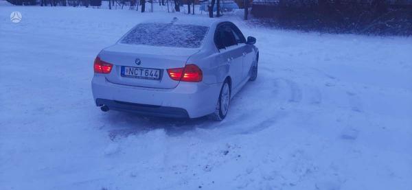 Pelēks BMW 320 2009 Kupiškis, ar dzinēja tilpumu 0.00 L un nobraukumu 270 tūkst. km par 4350 €, foto 5 vietnē AUTOMOTO.COM.LV