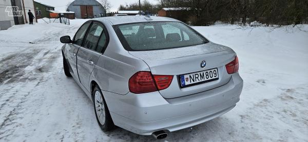 Grey BMW 320 2009 in Kaunas, with an engine capacity of 2.00 L and mileage of 430 thousand km for 4250 €, photo 5 on AUTOMOTO.COM.LV