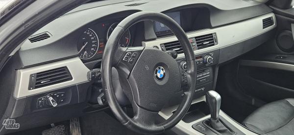 Grey BMW 320 2009 in Kaunas, with an engine capacity of 2.00 L and mileage of 430 thousand km for 4250 €, photo 10 on AUTOMOTO.COM.LV