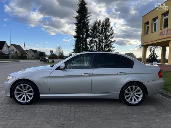 Grey BMW 320 2009 in Kaisiadorys, with an engine capacity of 2.00 L and mileage of 334 thousand km for 3850 €, photo 9 on AUTOMOTO.COM.LV