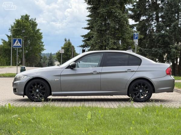 Grey BMW 320 2009 in Kaisiadorys, with an engine capacity of 2.00 L and mileage of 301 thousand km for 3950 €, photo 6 on AUTOMOTO.COM.LV