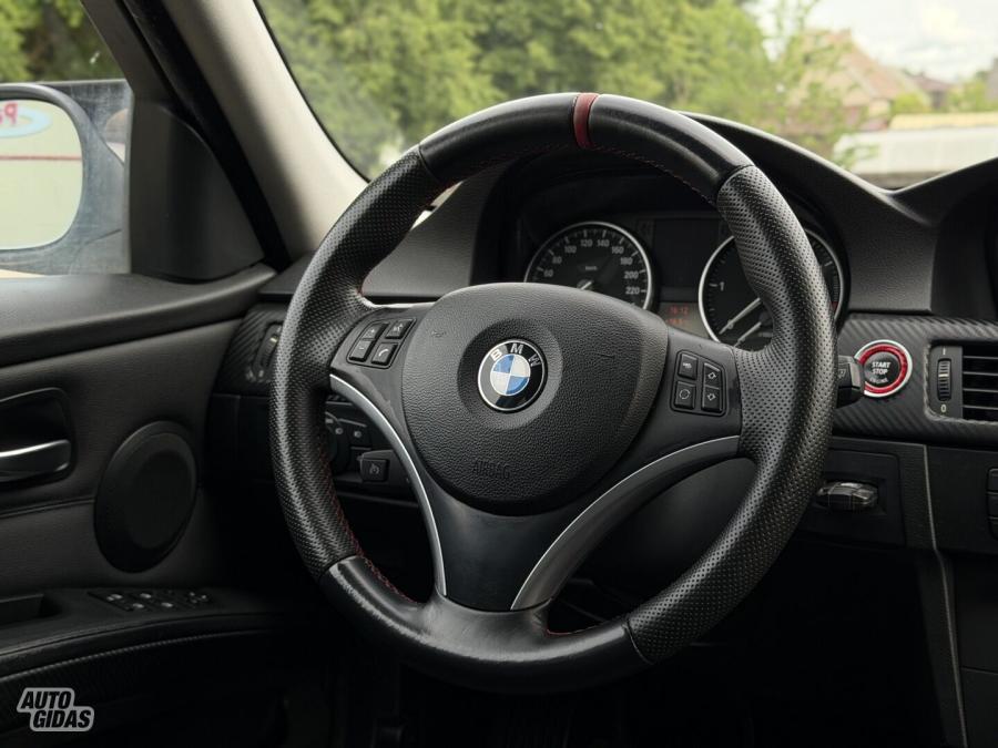 Grey BMW 320 2009 in Kaisiadorys, with an engine capacity of 2.00 L and mileage of 301 thousand km for 3950 €, photo 20 on AUTOMOTO.COM.LV