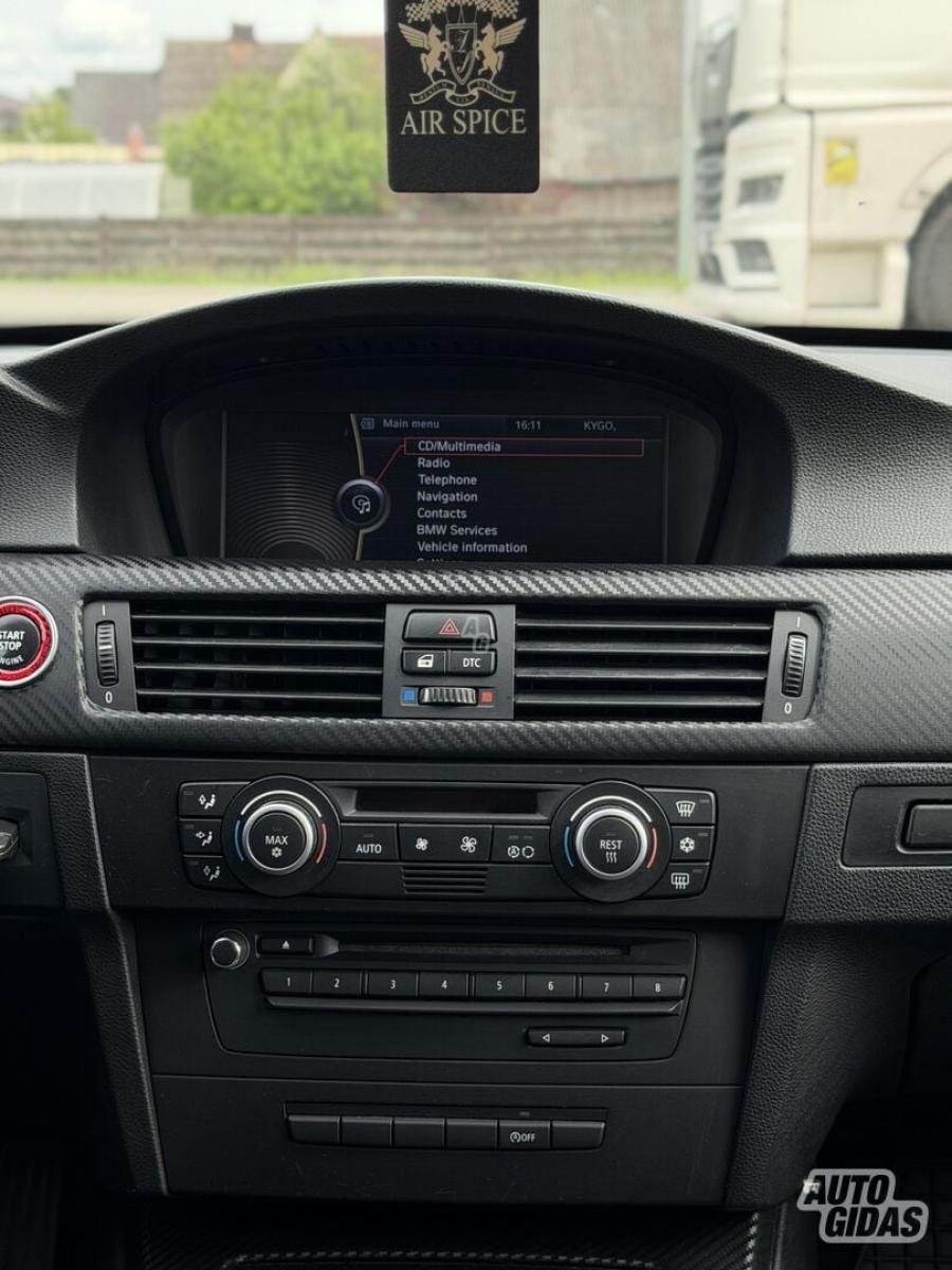 Grey BMW 320 2009 in Kaisiadorys, with an engine capacity of 2.00 L and mileage of 301 thousand km for 3950 €, photo 22 on AUTOMOTO.COM.LV