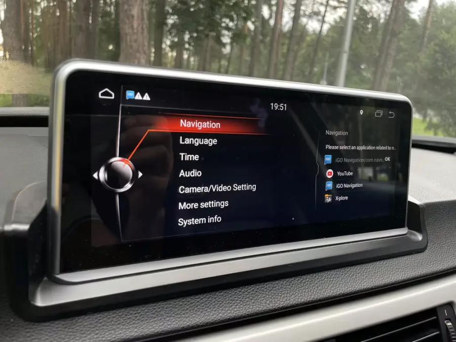 Grey BMW 320 2009 in Riga, with an engine capacity of 2.00 L and mileage of 344 thousand km for 3390 €, photo 14 on AUTOMOTO.COM.LV