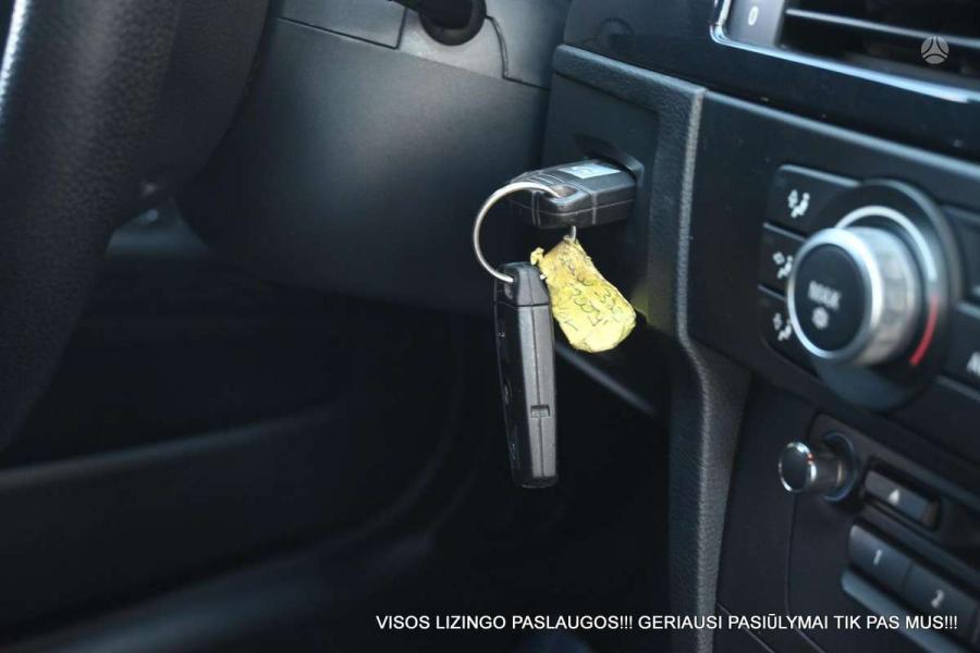 Pelēks BMW 320 2009 Kretinga, ar dzinēja tilpumu 2.00 L un nobraukumu 228 tūkst. km par 6199 €, foto 23 vietnē AUTOMOTO.COM.LV