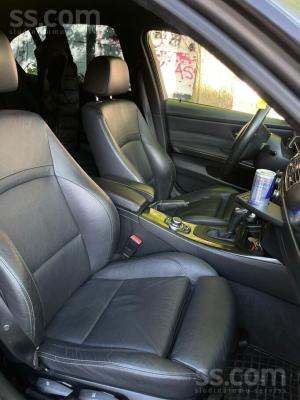 Pelēks BMW 320 2009 Rīga, ar dzinēja tilpumu 2.00 L un nobraukumu 334 tūkst. km par 6450 €, foto 11 vietnē AUTOMOTO.COM.LV