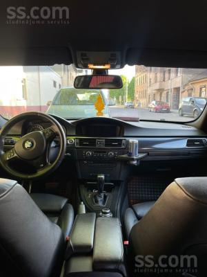 Pelēks BMW 320 2009 Rīga, ar dzinēja tilpumu 2.00 L un nobraukumu 334 tūkst. km par 6450 €, foto 19 vietnē AUTOMOTO.COM.LV