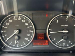 Grey BMW 320 2009 in Siauliai, with an engine capacity of 2.00 L and mileage of 359 thousand km for 3000 €, photo 8 on AUTOMOTO.COM.LV
