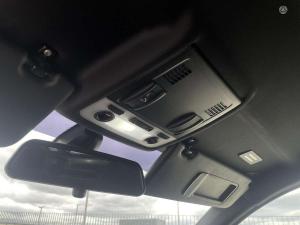 Grey BMW 320 2009 in Vilnius, with an engine capacity of 2.00 L and mileage of 369 thousand km for 3200 €, photo 15 on AUTOMOTO.COM.LV