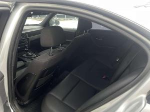 Grey BMW 320 2009 in Vilnius, with an engine capacity of 2.00 L and mileage of 369 thousand km for 3200 €, photo 16 on AUTOMOTO.COM.LV