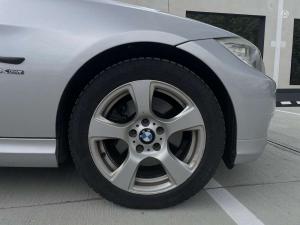 Grey BMW 320 2009 in Vilnius, with an engine capacity of 2.00 L and mileage of 369 thousand km for 3200 €, photo 22 on AUTOMOTO.COM.LV