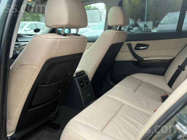 Pelēks BMW 320 2009 Kuldīga, ar dzinēja tilpumu 2.00 L un nobraukumu 330 tūkst. km par 6890 €, foto 10 vietnē AUTOMOTO.COM.LV