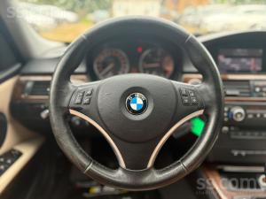 Pelēks BMW 320 2009 Kuldīga, ar dzinēja tilpumu 2.00 L un nobraukumu 330 tūkst. km par 6890 €, foto 16 vietnē AUTOMOTO.COM.LV