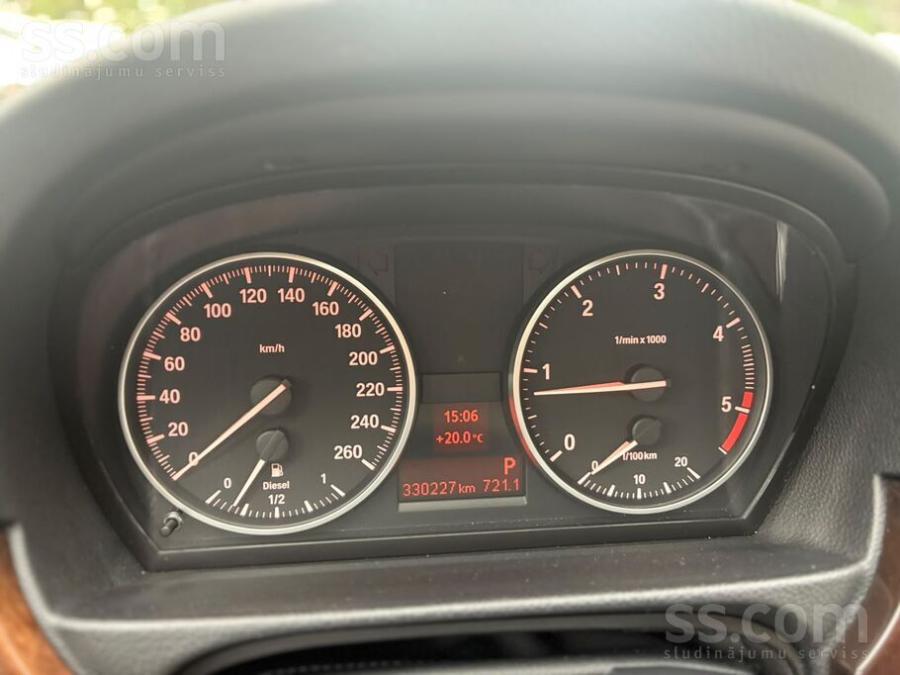 Pelēks BMW 320 2009 Kuldīga, ar dzinēja tilpumu 2.00 L un nobraukumu 330 tūkst. km par 6890 €, foto 17 vietnē AUTOMOTO.COM.LV