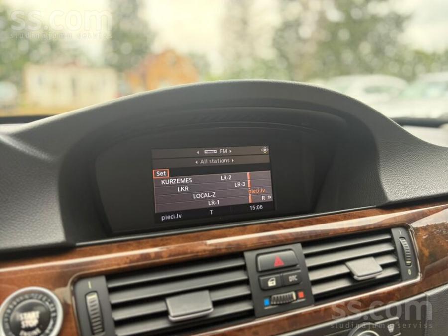 Pelēks BMW 320 2009 Kuldīga, ar dzinēja tilpumu 2.00 L un nobraukumu 330 tūkst. km par 6890 €, foto 20 vietnē AUTOMOTO.COM.LV