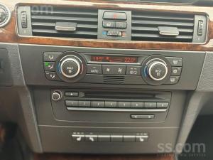Pelēks BMW 320 2009 Kuldīga, ar dzinēja tilpumu 2.00 L un nobraukumu 330 tūkst. km par 6890 €, foto 22 vietnē AUTOMOTO.COM.LV