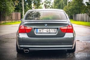 Grey BMW 320 2009 in Riga, with an engine capacity of 2.00 L and mileage of 258 thousand km for 1990 €, photo 6 on AUTOMOTO.COM.LV