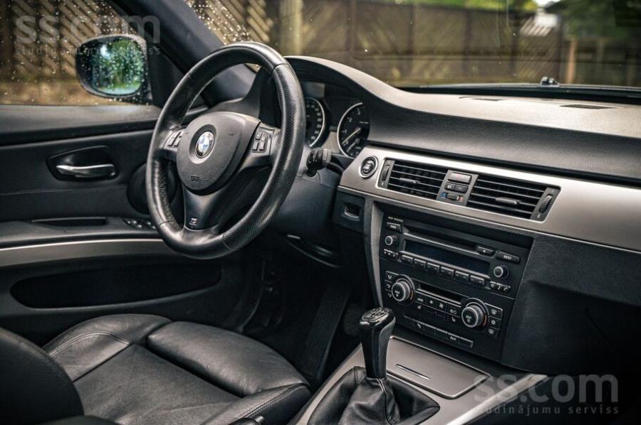 Grey BMW 320 2009 in Riga, with an engine capacity of 2.00 L and mileage of 258 thousand km for 1990 €, photo 9 on AUTOMOTO.COM.LV