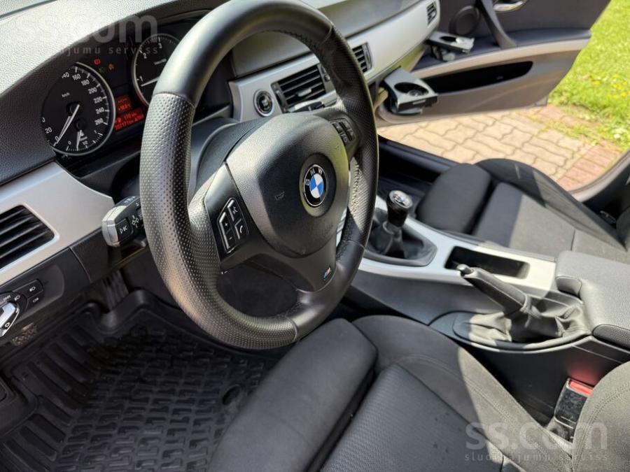 Pelēks BMW 320 2009 Rīga, ar dzinēja tilpumu 2.00 L un nobraukumu 301 tūkst. km par 3680 €, foto 15 vietnē AUTOMOTO.COM.LV