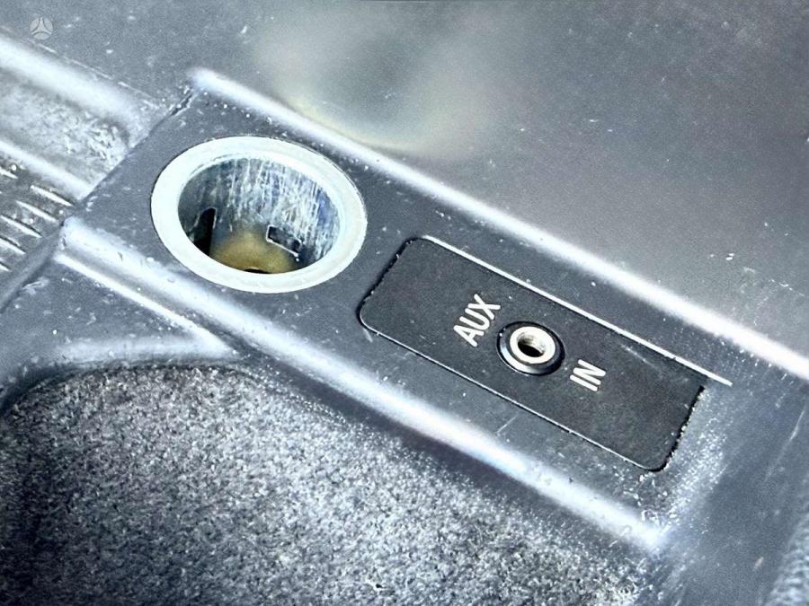 Pelēks BMW 320 2009 Kauņa, ar dzinēja tilpumu 2.00 L un nobraukumu 256 tūkst. km par 3500 €, foto 39 vietnē AUTOMOTO.COM.LV