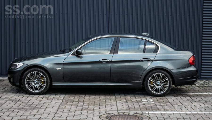 Grey BMW 320 2010 in Riga, with an engine capacity of 2.00 L and mileage of 134 thousand km for 8490 €, photo 5 on AUTOMOTO.COM.LV