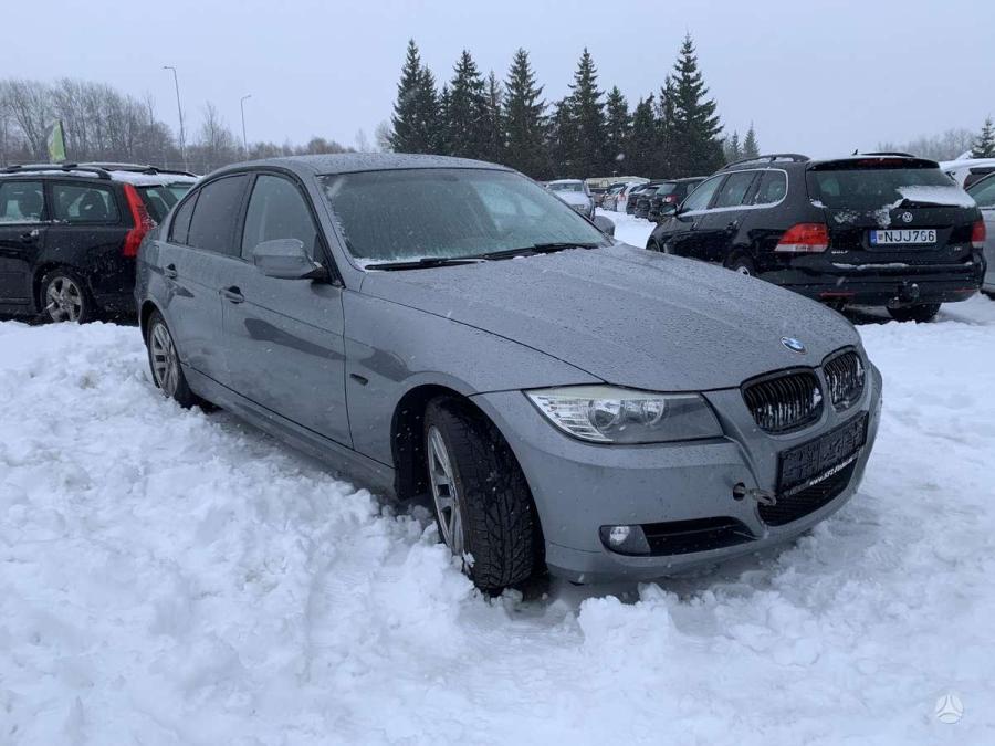 Серый БМВ 320 2010 в Утена, объемом двигателя 2.00 л и пробегом 304 тыс. км за 2699 €, фото 1 на AUTOMOTO.COM.LV