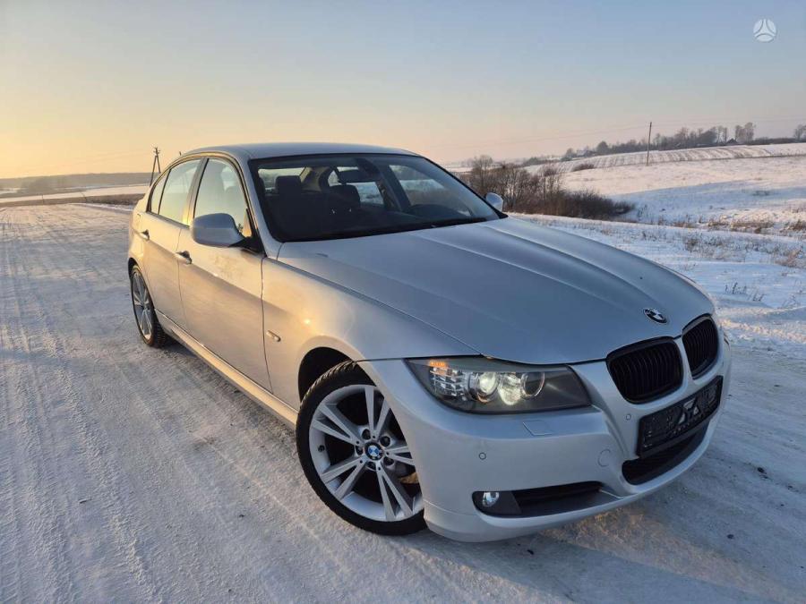 Pelēks BMW 320 2010 Alīta, ar dzinēja tilpumu 2.00 L un nobraukumu 252 tūkst. km par 5350 €, foto 1 vietnē AUTOMOTO.COM.LV