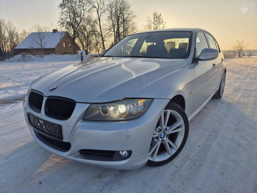 Pelēks BMW 320 2010 Alīta, ar dzinēja tilpumu 2.00 L un nobraukumu 252 tūkst. km par 5350 €, foto 2 vietnē AUTOMOTO.COM.LV