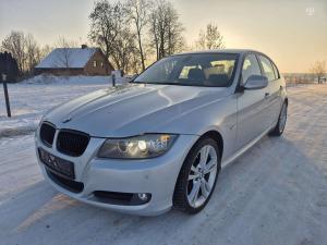 Pelēks BMW 320 2010 Alīta, ar dzinēja tilpumu 2.00 L un nobraukumu 252 tūkst. km par 5350 €, foto 4 vietnē AUTOMOTO.COM.LV