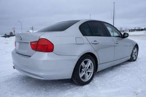 Pelēks BMW 320 2010 Viļņa, ar dzinēja tilpumu 2.00 L un nobraukumu 276 tūkst. km par 6200 €, foto 4 vietnē AUTOMOTO.COM.LV