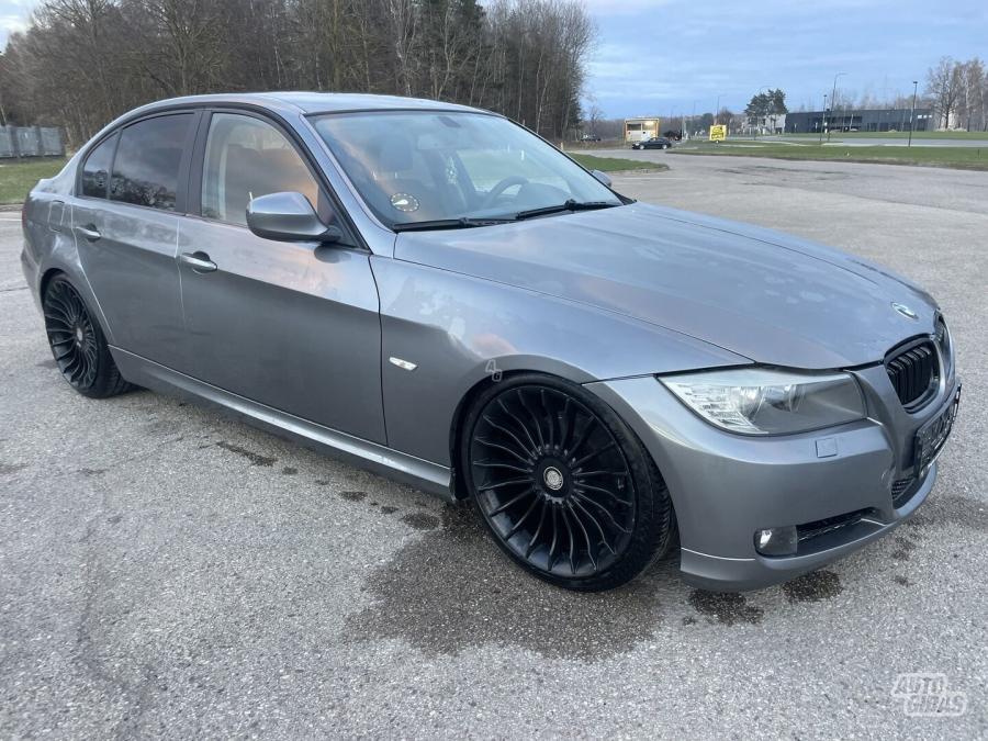 Pelēks BMW 320 2010 Kauņa, ar dzinēja tilpumu 2.00 L un nobraukumu 298 tūkst. km par 4450 €, foto 24 vietnē AUTOMOTO.COM.LV