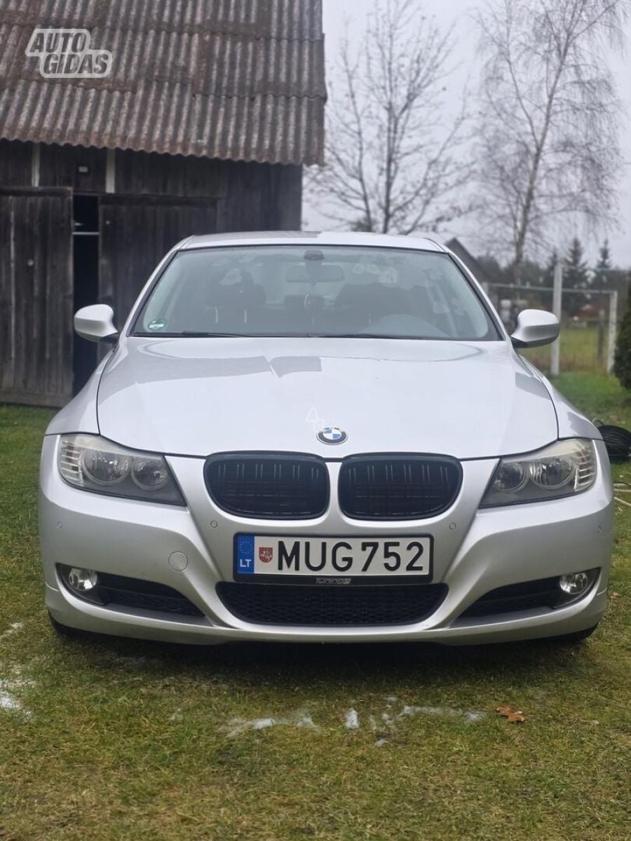 Pelēks BMW 320 2010 Viļņa, ar dzinēja tilpumu 2.00 L un nobraukumu 214 tūkst. km par 4350 €, foto 1 vietnē AUTOMOTO.COM.LV