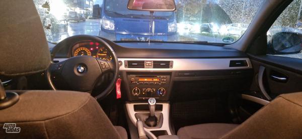 Grey BMW 320 2010 in Vilnius, with an engine capacity of 2.00 L and mileage of 214 thousand km for 4350 €, photo 9 on AUTOMOTO.COM.LV