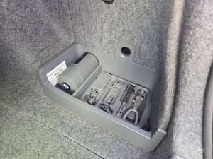 Pelēks BMW 320 2010 Viļņa, ar dzinēja tilpumu 2.00 L un nobraukumu 250 tūkst. km par 5650 €, foto 32 vietnē AUTOMOTO.COM.LV