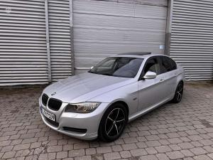 Pelēks BMW 320 2010 Viļņa, ar dzinēja tilpumu 2.00 L un nobraukumu 302 tūkst. km par 4350 €, foto 3 vietnē AUTOMOTO.COM.LV