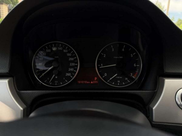 Grey BMW 320 2010 in Vilnius, with an engine capacity of 2.00 L and mileage of 180 thousand km for 5450 €, photo 5 on AUTOMOTO.COM.LV
