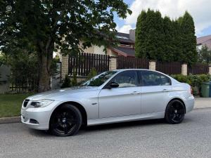 Grey BMW 320 2010 in Vilnius, with an engine capacity of 2.00 L and mileage of 180 thousand km for 5450 €, photo 7 on AUTOMOTO.COM.LV