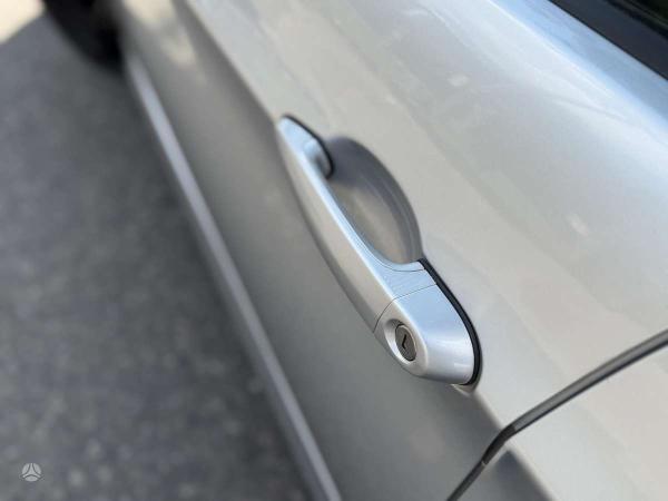 Grey BMW 320 2010 in Vilnius, with an engine capacity of 2.00 L and mileage of 180 thousand km for 5450 €, photo 9 on AUTOMOTO.COM.LV