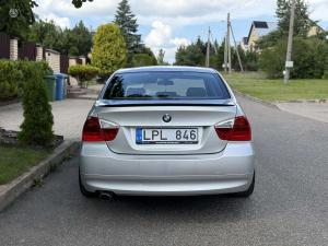 Grey BMW 320 2010 in Vilnius, with an engine capacity of 2.00 L and mileage of 180 thousand km for 5450 €, photo 20 on AUTOMOTO.COM.LV