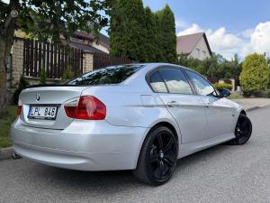 Grey BMW 320 2010 in Vilnius, with an engine capacity of 2.00 L and mileage of 180 thousand km for 5450 €, photo 24 on AUTOMOTO.COM.LV