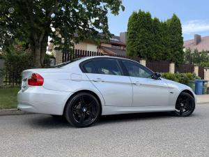 Grey BMW 320 2010 in Vilnius, with an engine capacity of 2.00 L and mileage of 180 thousand km for 5450 €, photo 25 on AUTOMOTO.COM.LV