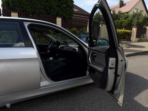 Grey BMW 320 2010 in Vilnius, with an engine capacity of 2.00 L and mileage of 180 thousand km for 5450 €, photo 39 on AUTOMOTO.COM.LV