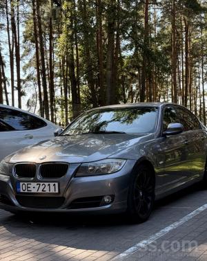 Grey BMW 320 2010 in Riga, with an engine capacity of 2.00 L and mileage of 316 thousand km for 5900 €, photo 4 on AUTOMOTO.COM.LV