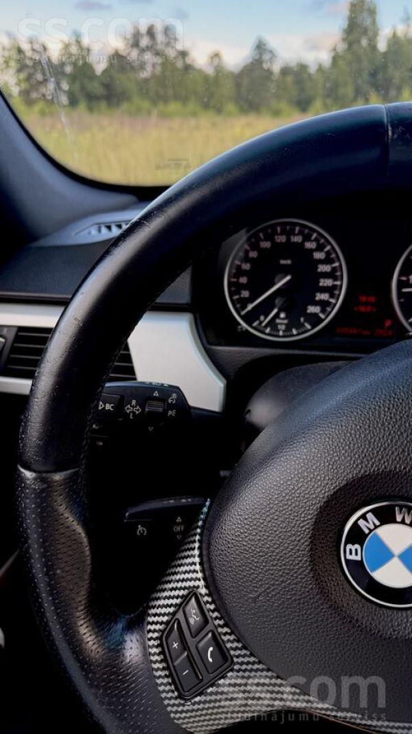 Grey BMW 320 2010 in Riga, with an engine capacity of 2.00 L and mileage of 316 thousand km for 5900 €, photo 10 on AUTOMOTO.COM.LV