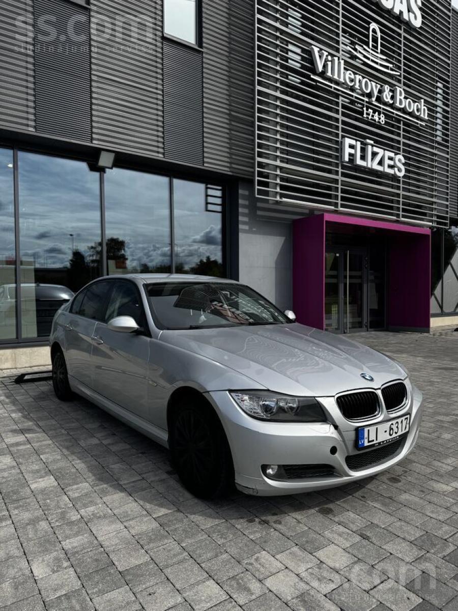Grey BMW 320 2010 in Riga, with an engine capacity of 2.00 L and mileage of 262 thousand km for 3100 €, photo 8 on AUTOMOTO.COM.LV