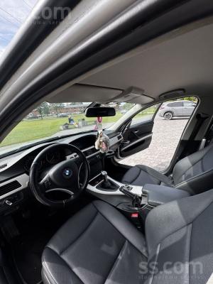 Grey BMW 320 2010 in Riga, with an engine capacity of 2.00 L and mileage of 262 thousand km for 3100 €, photo 9 on AUTOMOTO.COM.LV