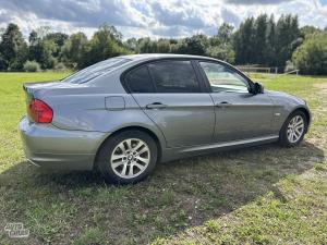 Pelēks BMW 320 2010 Panevēža, ar dzinēja tilpumu 2.00 L un nobraukumu 364 tūkst. km par 4000 €, foto 6 vietnē AUTOMOTO.COM.LV