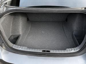 Pelēks BMW 320 2010 Panevēža, ar dzinēja tilpumu 2.00 L un nobraukumu 364 tūkst. km par 4000 €, foto 12 vietnē AUTOMOTO.COM.LV