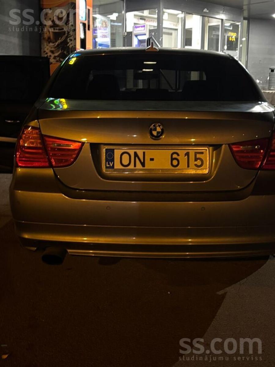 Pelēks BMW 320 2010 Rīga, ar dzinēja tilpumu 2.00 L un nobraukumu 228 tūkst. km par 7000 €, foto 13 vietnē AUTOMOTO.COM.LV